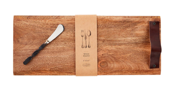 Rectangular Wood Board with Leather Handle – Rustik Market
